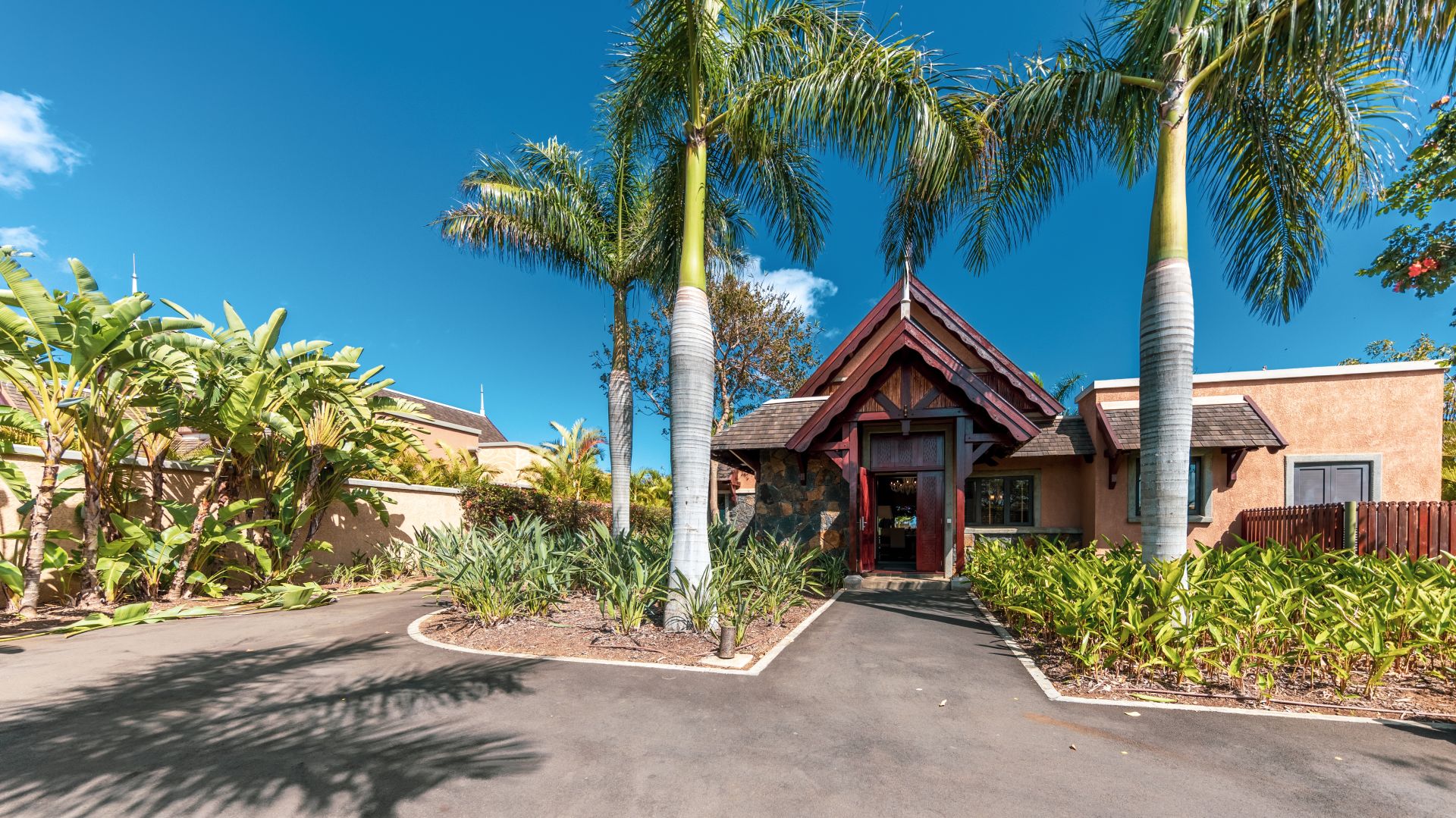 Discover Villa Aloa, An Exquisite 2-bedroom Retreat At Club Med La ...